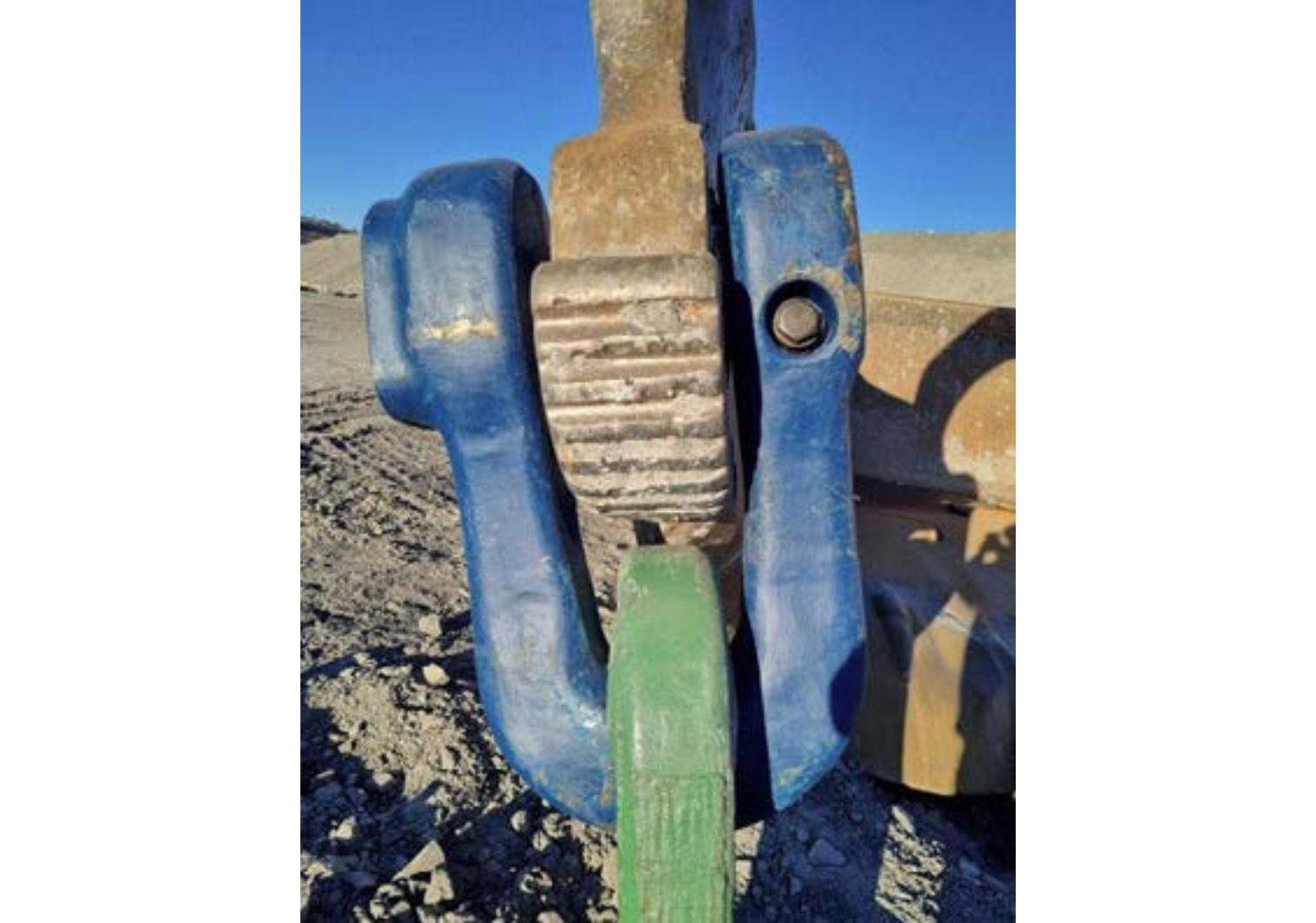 Case Study: New C2-locks refitted multiple times without loss of ...